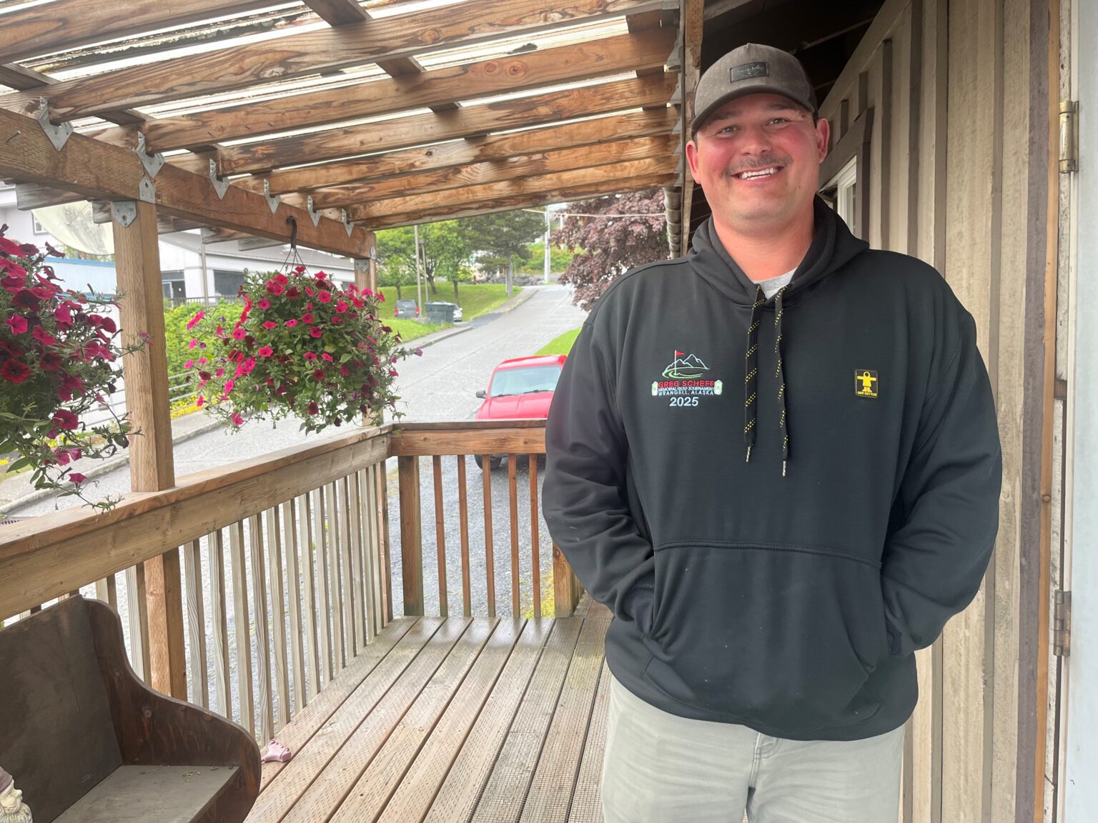 Talk on the Rock: Mike Hoyt and Tony Harding on carving totem poles for ...